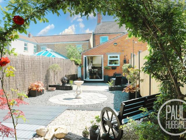 2 bedroom house for sale