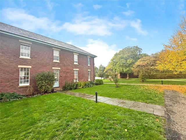 2 bedroom house for sale
