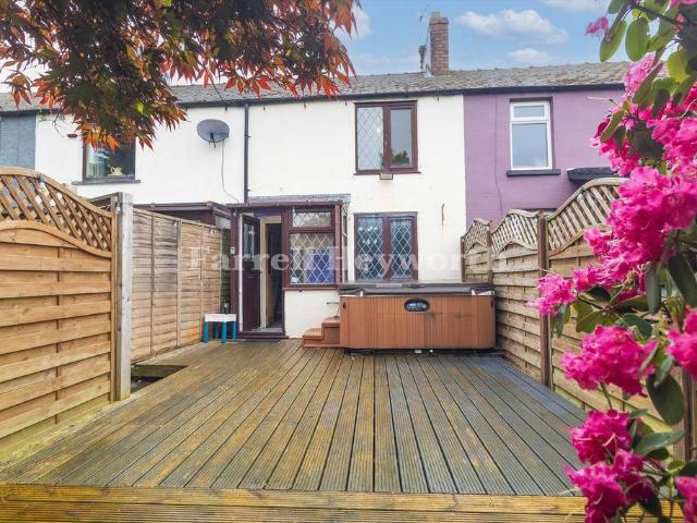 2 bedroom house for sale