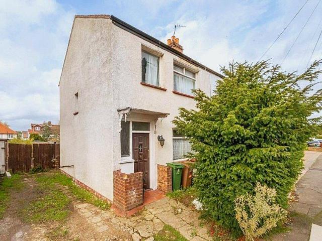 2 bedroom house for sale