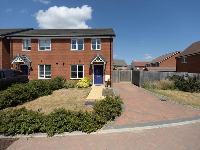 2 bedroom house for sale