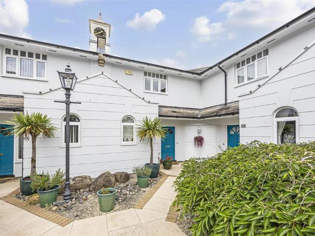 2 bedroom house for sale