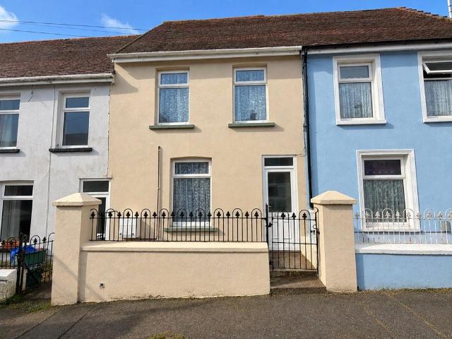 2 bedroom house for sale
