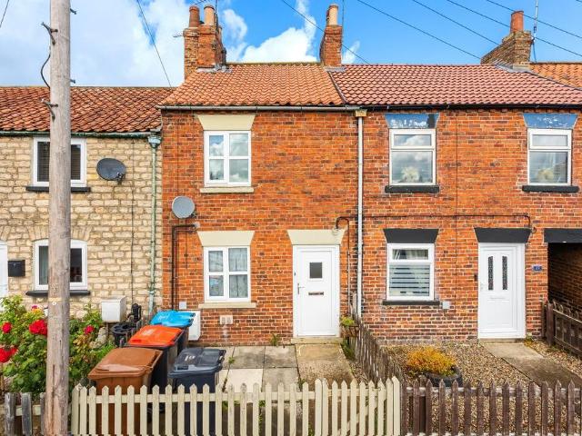 2 bedroom house for sale