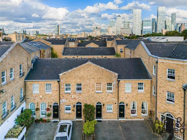2 bedroom house for sale