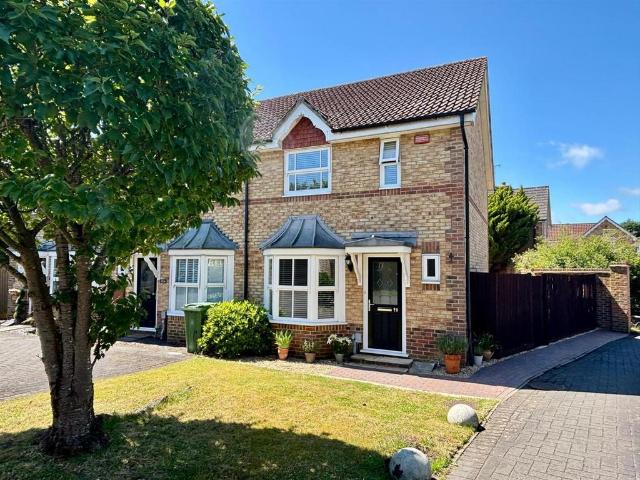 2 bedroom house for sale