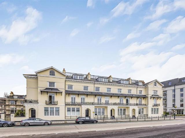 2 bedroom house for sale