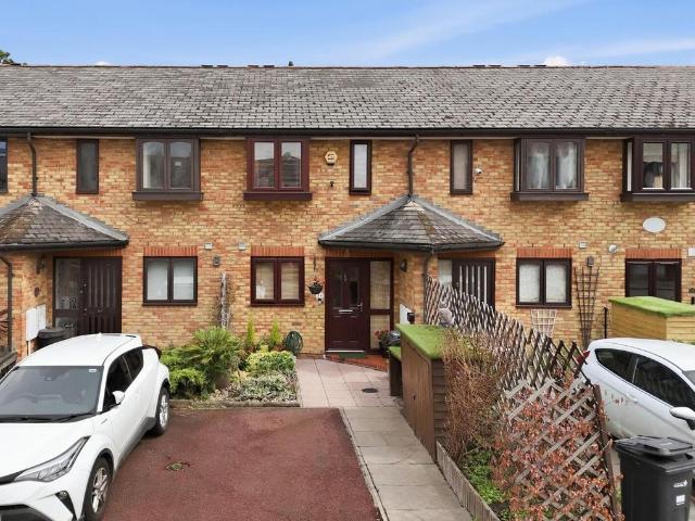 2 bedroom house for sale