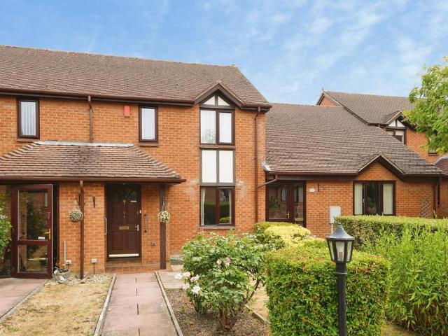 2 bedroom house for sale