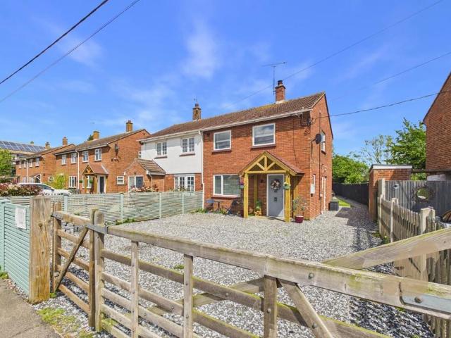 2 bedroom house for sale