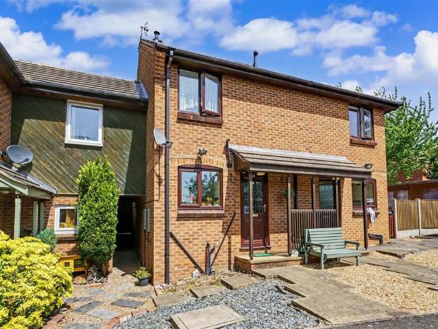 2 bedroom house for sale