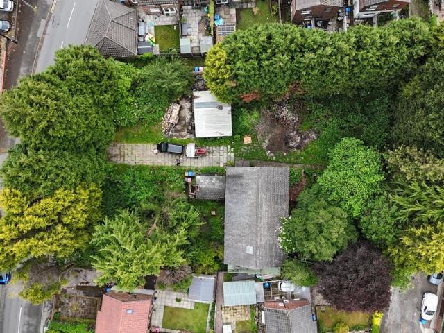 2 bedroom house for sale