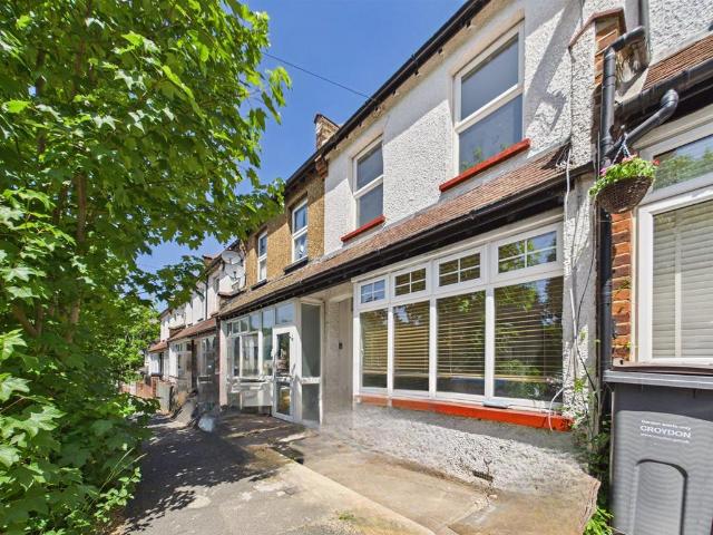 2 bedroom house for sale