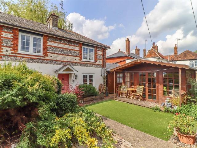 2 bedroom house for sale