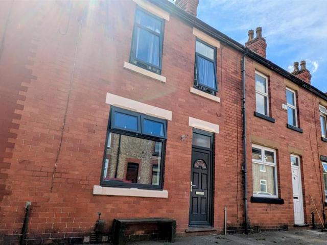 2 bedroom house for sale