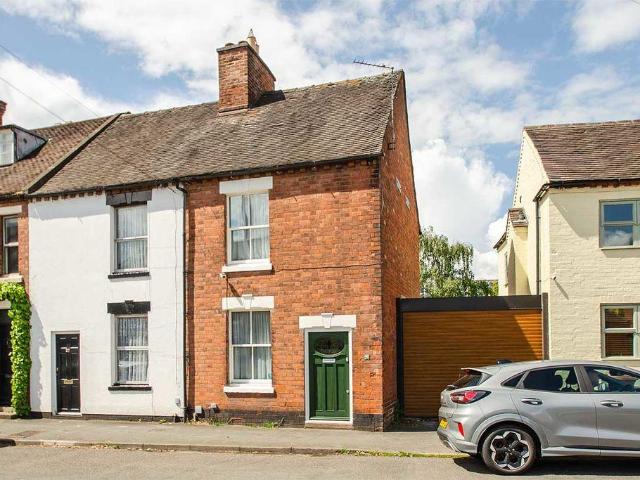 2 bedroom house for sale