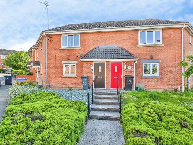 2 bedroom house for sale