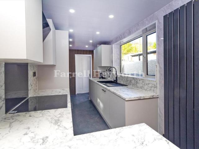 2 bedroom house for sale