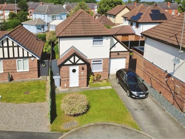 2 bedroom house for sale