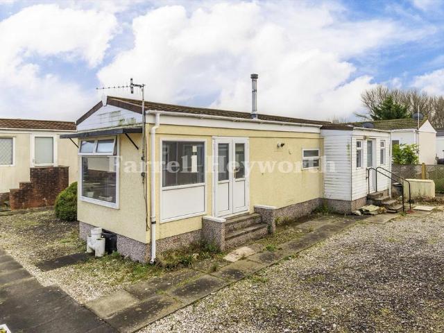 1 bedroom bungalow for sale