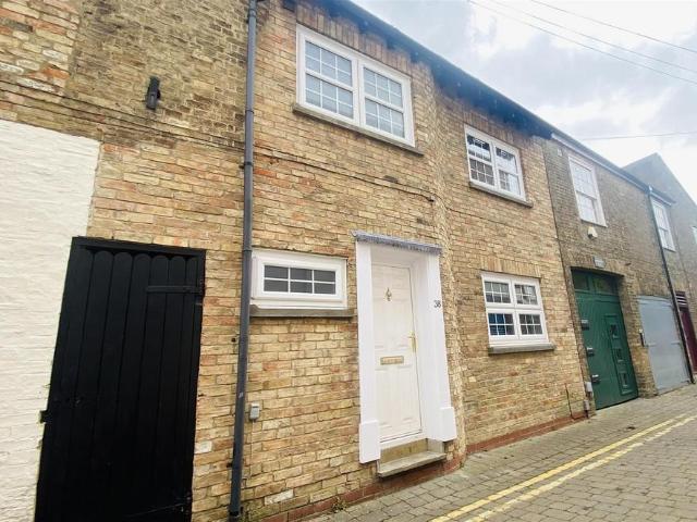 2 bedroom house for sale