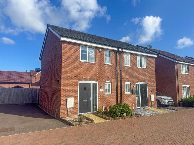 2 bedroom house for sale