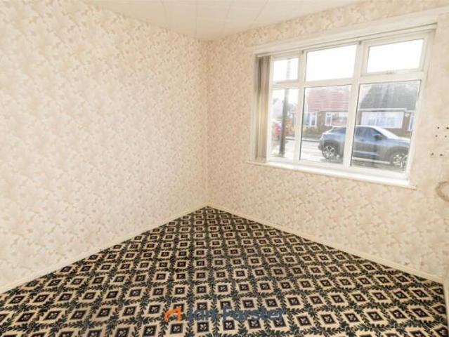 2 bedroom house for sale in Chantry Drive, Wideopen, NE13