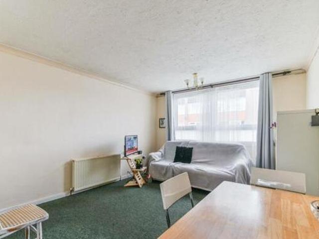 2 Bedroom House For Sale In Croydon