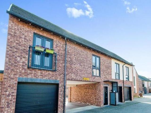 2 Bedroom House For Sale In Allerton Bywater