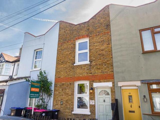 2 bedroom house for sale in Armitage Road, Southend On Sea, SS1