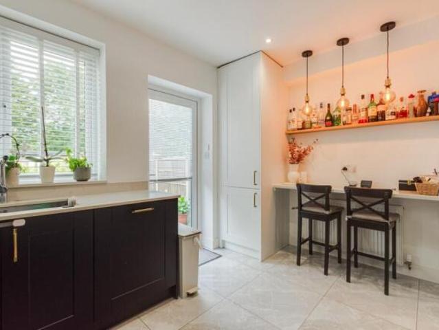2 bedroom house for sale in Beaconsfield Road, London, SE9