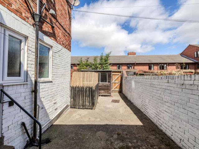 2 bedroom house for sale in Biddlestone Road, Heaton, Newcastle Upon Tyne, NE6