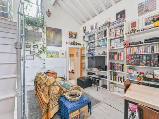 2 bedroom house for sale in Greenwich High Road, Greenwich, London, SE10