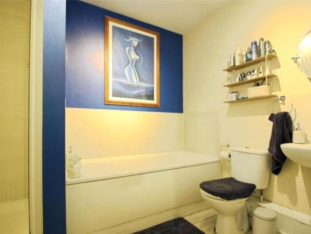 2 bedroom house for sale in Ducketts Mead, Reading, RG2