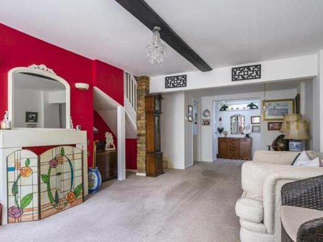 2 Bedroom House For Sale In Enfield