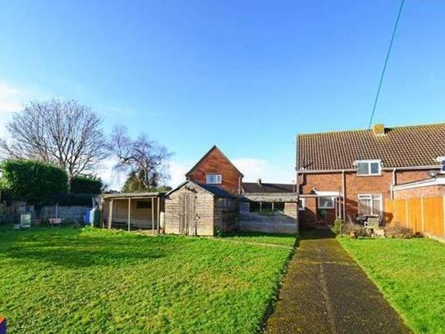 2 bedroom house for sale in Edward Road Christchurch BH23