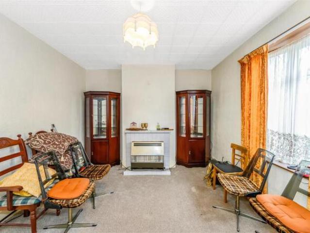 2 bedroom house for sale in Eden Road, Walthamstow Village, E17