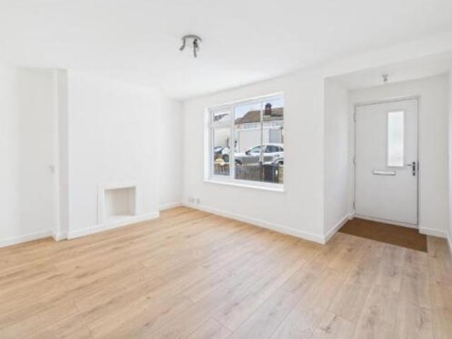 2 bedroom house for sale in Fairlyn Drive, Kingswood, Bristol, BS15