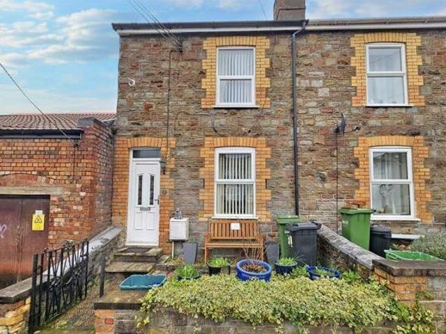 2 Bedroom House For Sale In Kingswood