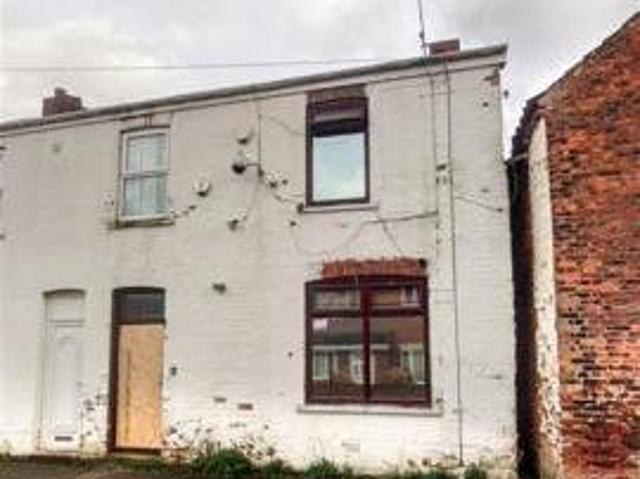 2 Bedroom House For Sale In Hatfield