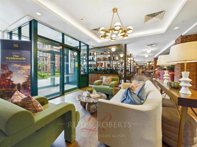 2 bedroom apartment for sale in Hathaway Lane, Great Boughton, CH3
