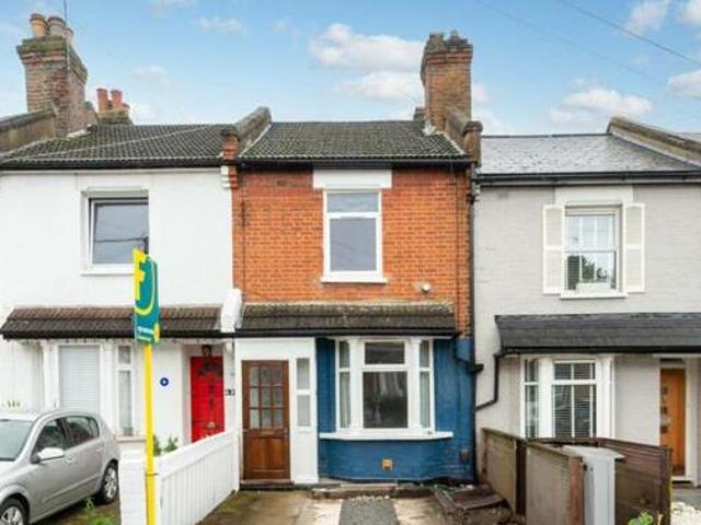 2 Bedroom House For Sale In Harlesden, London