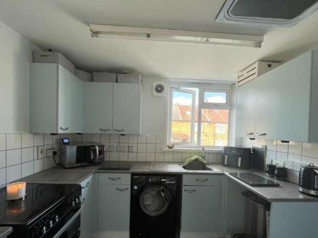 2 Bedroom House For Sale In Harlington