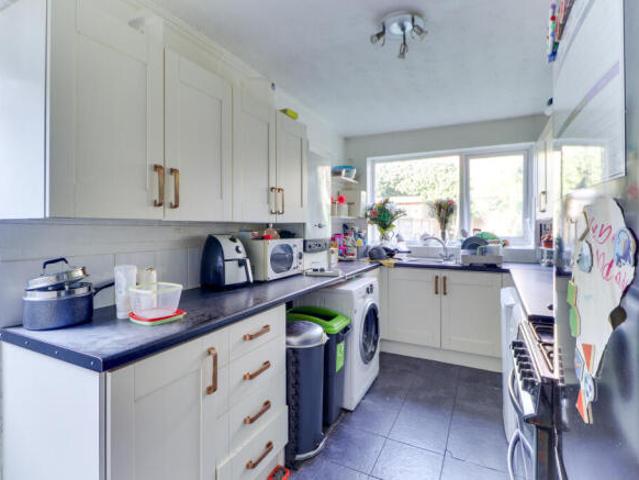 2 bedroom house for sale in Highland Terrace, Southsea, PO4