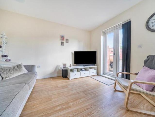 2 bedroom house for sale in Iachino Avenue, Portsmouth, PO2