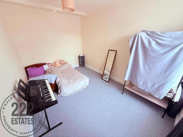 2 bedroom house for sale in Longford Street, Warrington, WA2