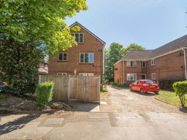2 bedroom house for sale in Lawn Road, Southampton, Hampshire, SO17