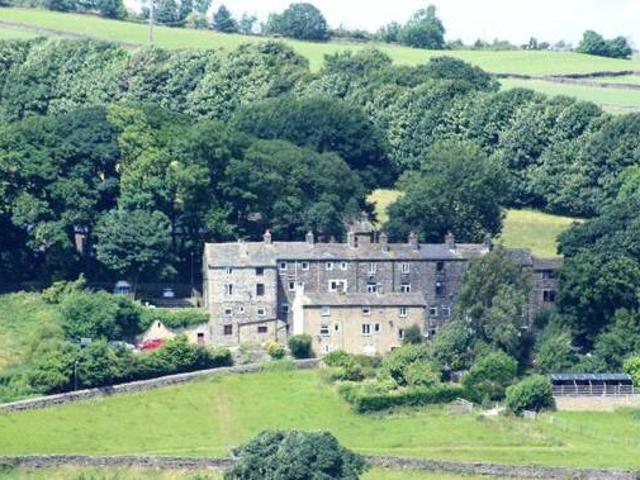 2 Bedroom House For Sale In Laycock, Keighley