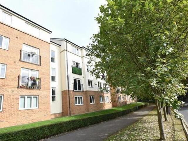 2 Bedroom House For Sale In Leeds