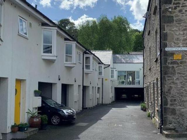 2 Bedroom House For Sale In Library Road